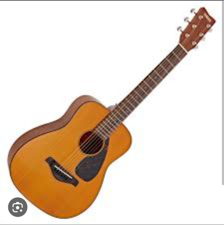 Yamaha acoustic gitara