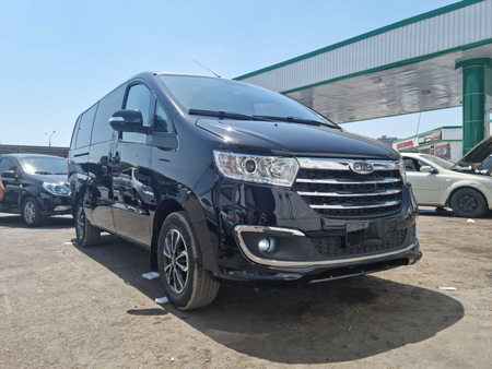 JAC M3 Plus miniven