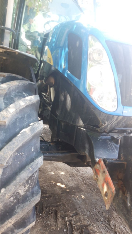Traktor New Holland