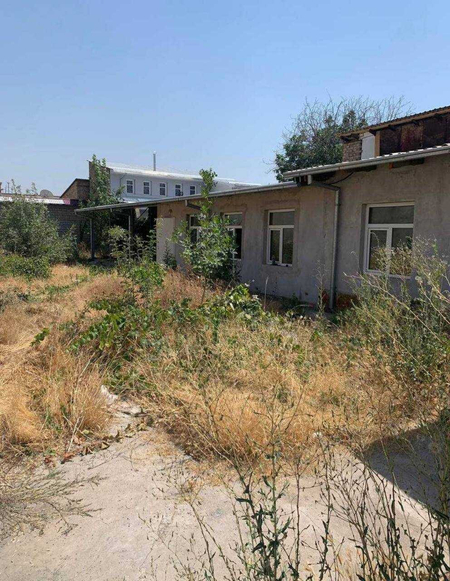 Продается дом в Мирзо Улугбекском районе (Центр Луначарский)
