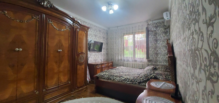 Продаётся 3/2/4 на мв.Феруза
