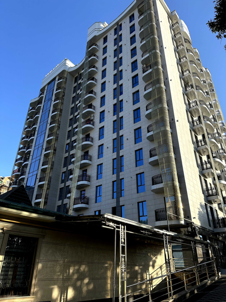 SKYLINE премиум новостройка ул. Нукус коробка (70531)