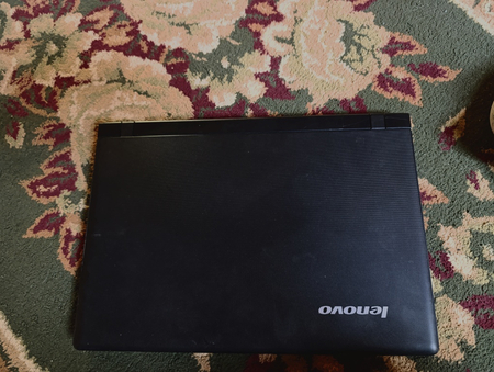 Ноутбук Lenovo,в хорошем состоянии
