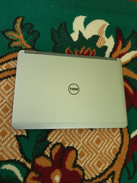 Noutbook(ультрабук) DELL Latitude E7240 ram 16 g, SSD 256g,  кнопки кл