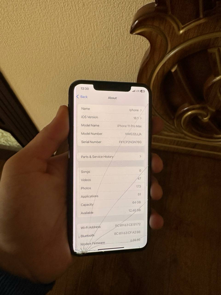 Iphone 11 pro max green 64 gb