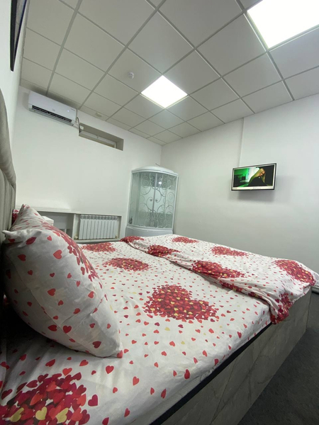 Kunlik mehmonhona hotel (bez zaks)