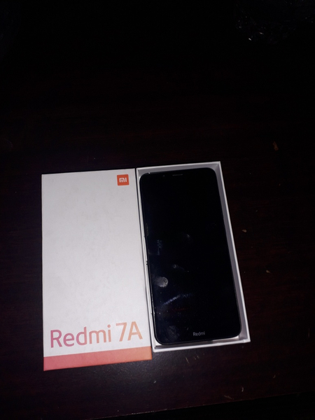 Redmi 7A 32gb sotiladi holati vashe zo'r