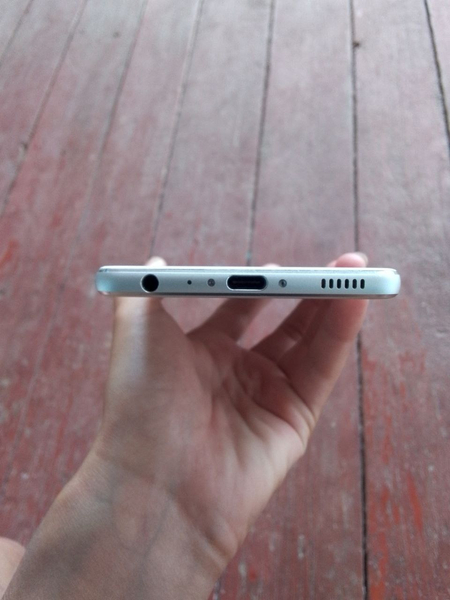 Huawei P9 obmen qilinadi