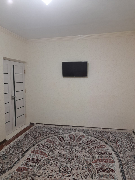 Toshkent viloyatida uy sotiladi