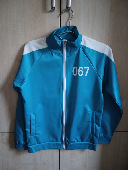 Продам спортивный костюм