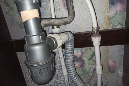 Услуги сантехника, Унитазы , смесители