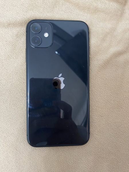 iphone 11,64gb [торг будет]