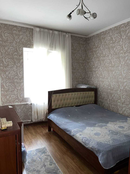 Срочно продаю 3/2/5 кв на карасу-2