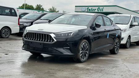 JAC J7 100 ming km probegga kafolat bor, kreditga bor 1.5 Турбо 2024