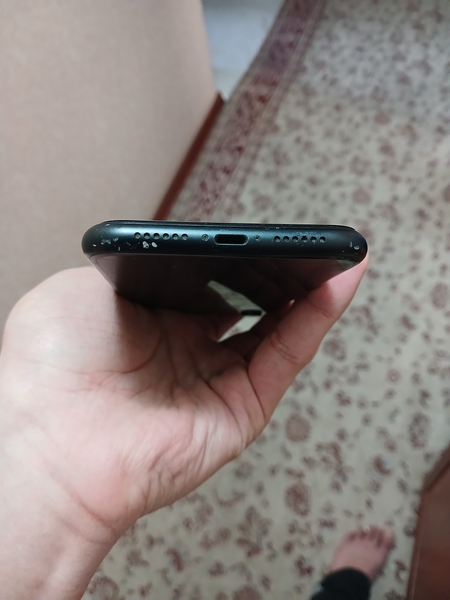 Iphone Xr 64Gb 79% yomkost