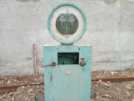 Тарози сотилади 30 тонна