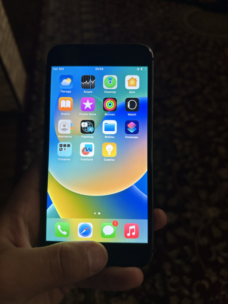 iPhone 8 plus 64 gb