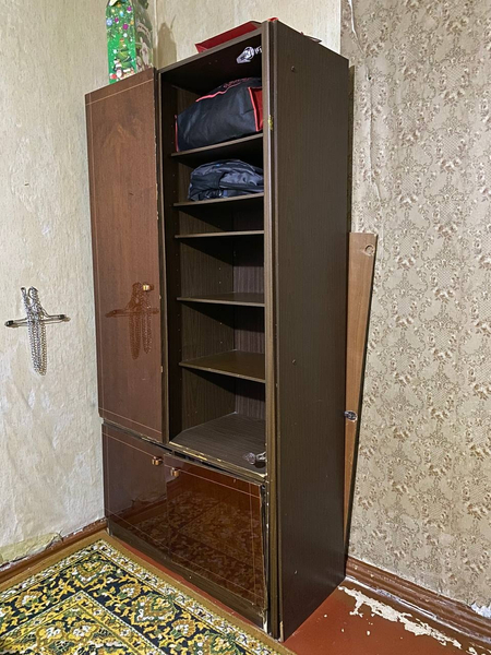 Мебель немецкая и болгарская