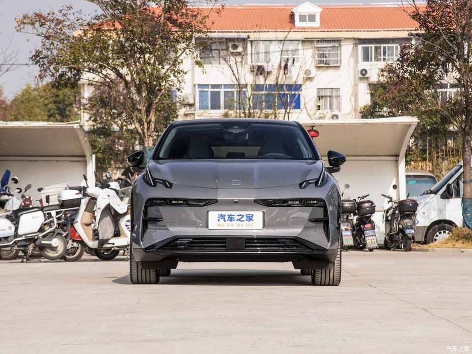Gonzo Motors - Zeekr X 2024