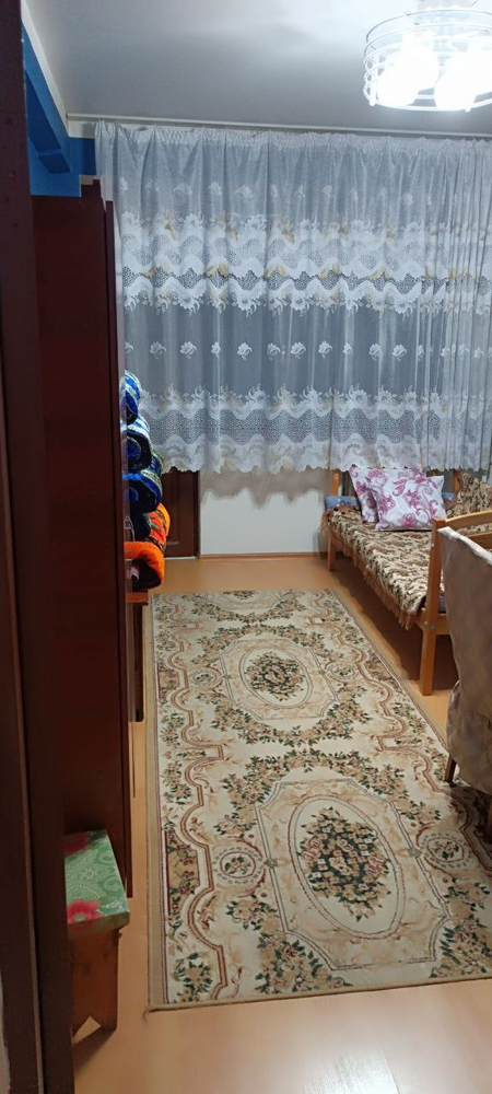Аренда.(м).Космонавтов.2-7-12.