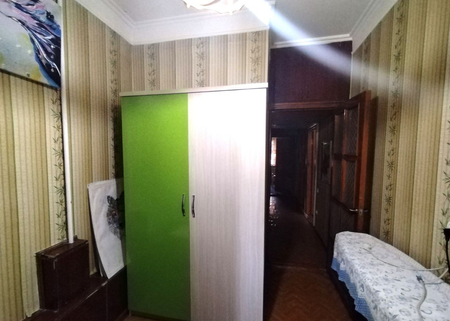 Продам 3 комнатную на Юнусабаде 5 квартал