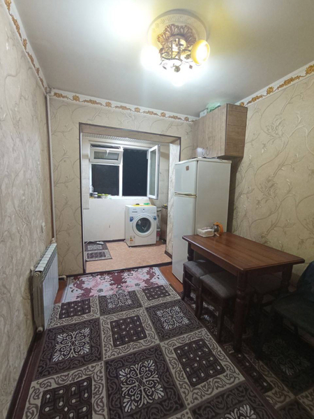 Срочно ПРОДАЮ Чиланзар 7.  1/5/5 хороший ремонт 39600$