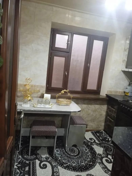 Кунлик Квартира берилади,