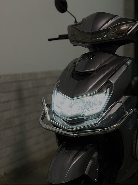 Skuter sotiladi elektironni