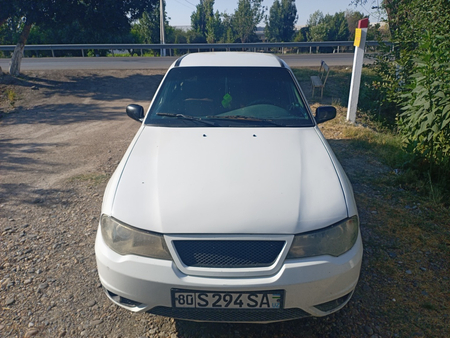 nexia 2  sotiladi barter xam bor