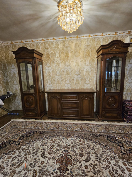 Продаёться Мебел в отличном состаянии