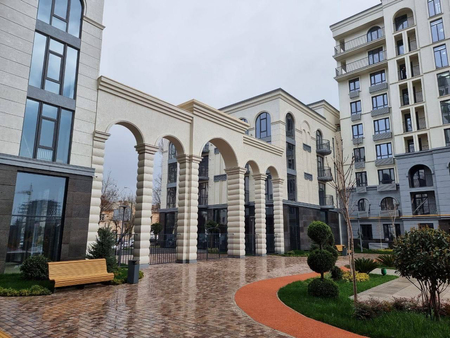 NRG Mirzo-Ulugbek Продается 3 комнатная коробка ул.Сайрам
