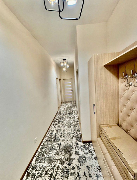 Manzara citydan fayzli 2/10/16 55m² boʻlgan shinam yangi kvartira