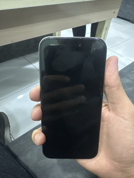Iphone 15pro  128gb sotiladi. 100% toza 2oy buldi olinganina
