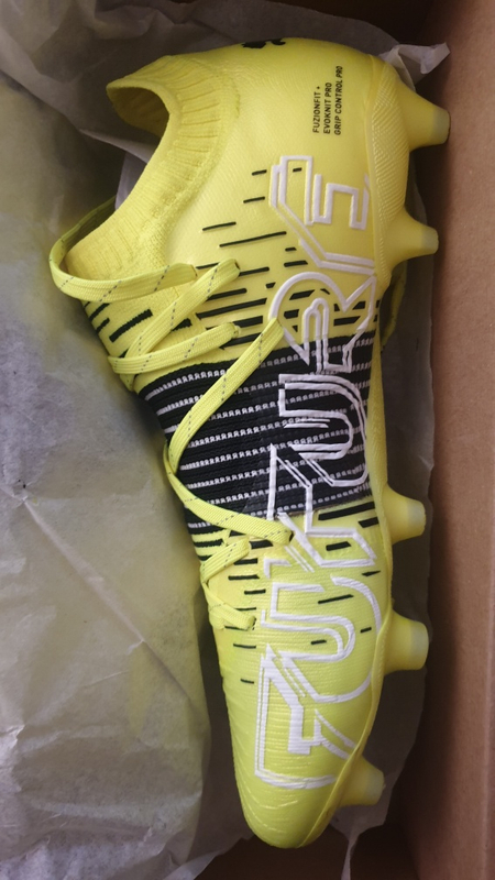 Футбольные Бутсы FUTURE Z 1.1 FG/AG
Football Boots. Оригинал, США.