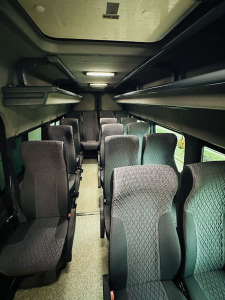 Продается микроавтобус Ford Transit