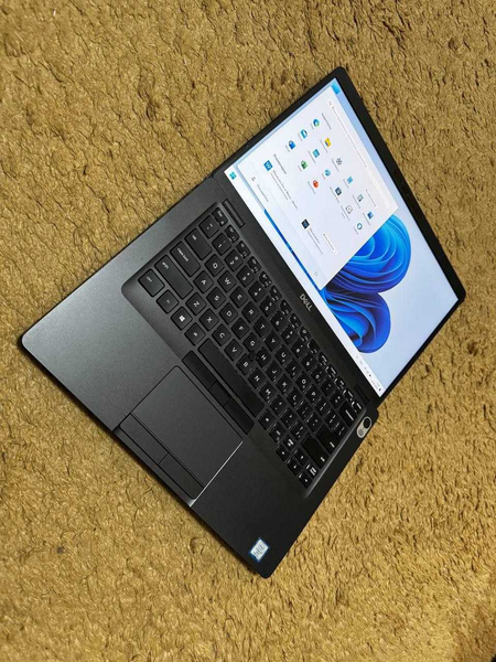 Dell Latitude 5401 14\\\