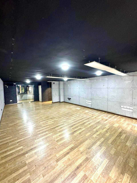 Продается нежилое 90м². Яккасарай. Ор-р: