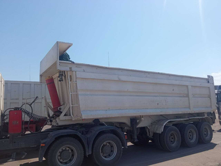 Прицеп 2021 йил июл ойига кириб келган. келишилган холда сотилади.