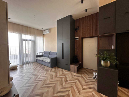 Cрочно Продается 3-ком квартира со своим Террасом