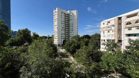 Вот это цена! продается замечательная квартира 5/5-6/10 в центре!