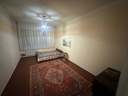 Юнусабад18 галерейка 1в2\2\4 Медиапарк ,Сайрам