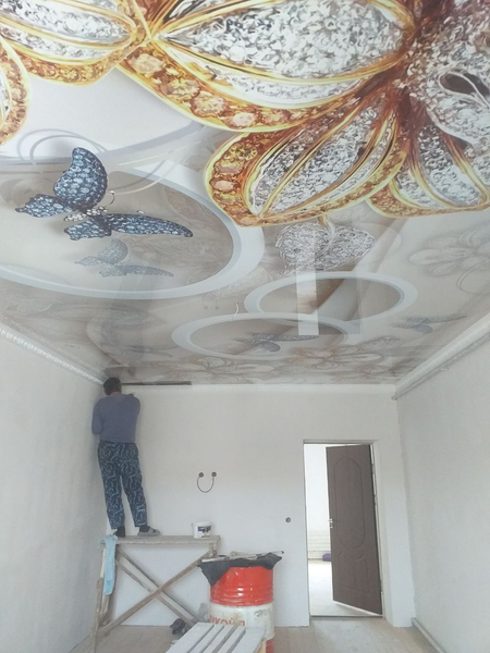 Натяжные потолки