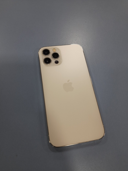 iPhone 12 pro 128 gb silver