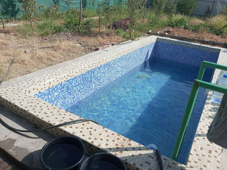 Dala hovli sotiladi