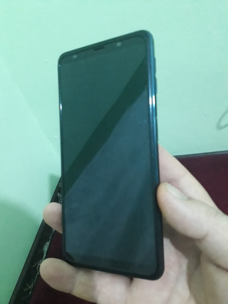 Samsung A7 2018 telifoni