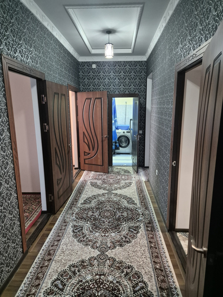 А.Досназаров кошесинде жайласкан квартира сатылады.
