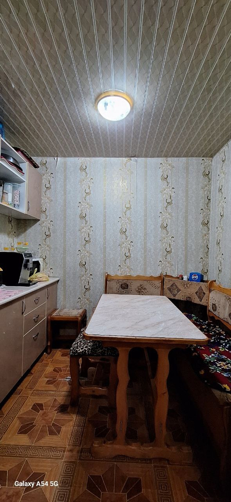 Срочно продаю 3/3/5 нс чиланзар 26 кв