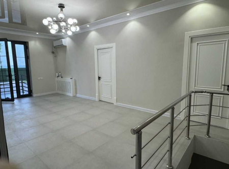 Сдается Офисное помещение 195 м² на Яккасарайском районе (J2667)