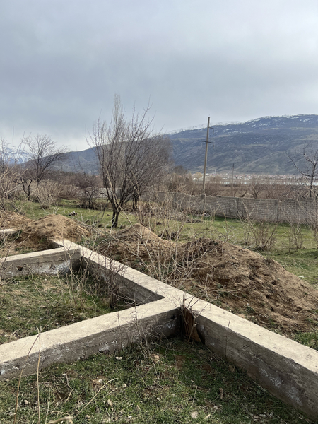 Gazalkentda Dacha uchun yer o’ralgan