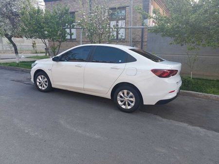 ONIX LTZ Turbo AT 2023  сотилади